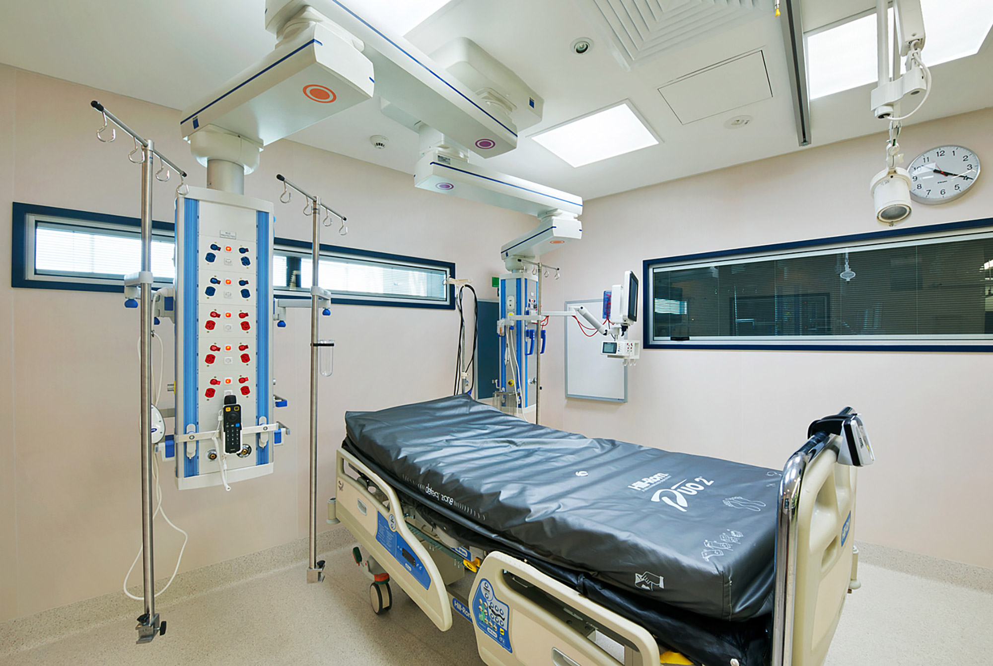 Austin Hospital Intensive Care Unit & Emergency Department ...