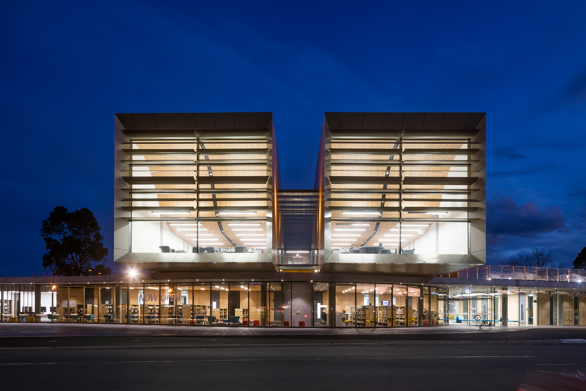 Frank Bartlett Memorial Library & Moe Service Centre | Bldg Eng
