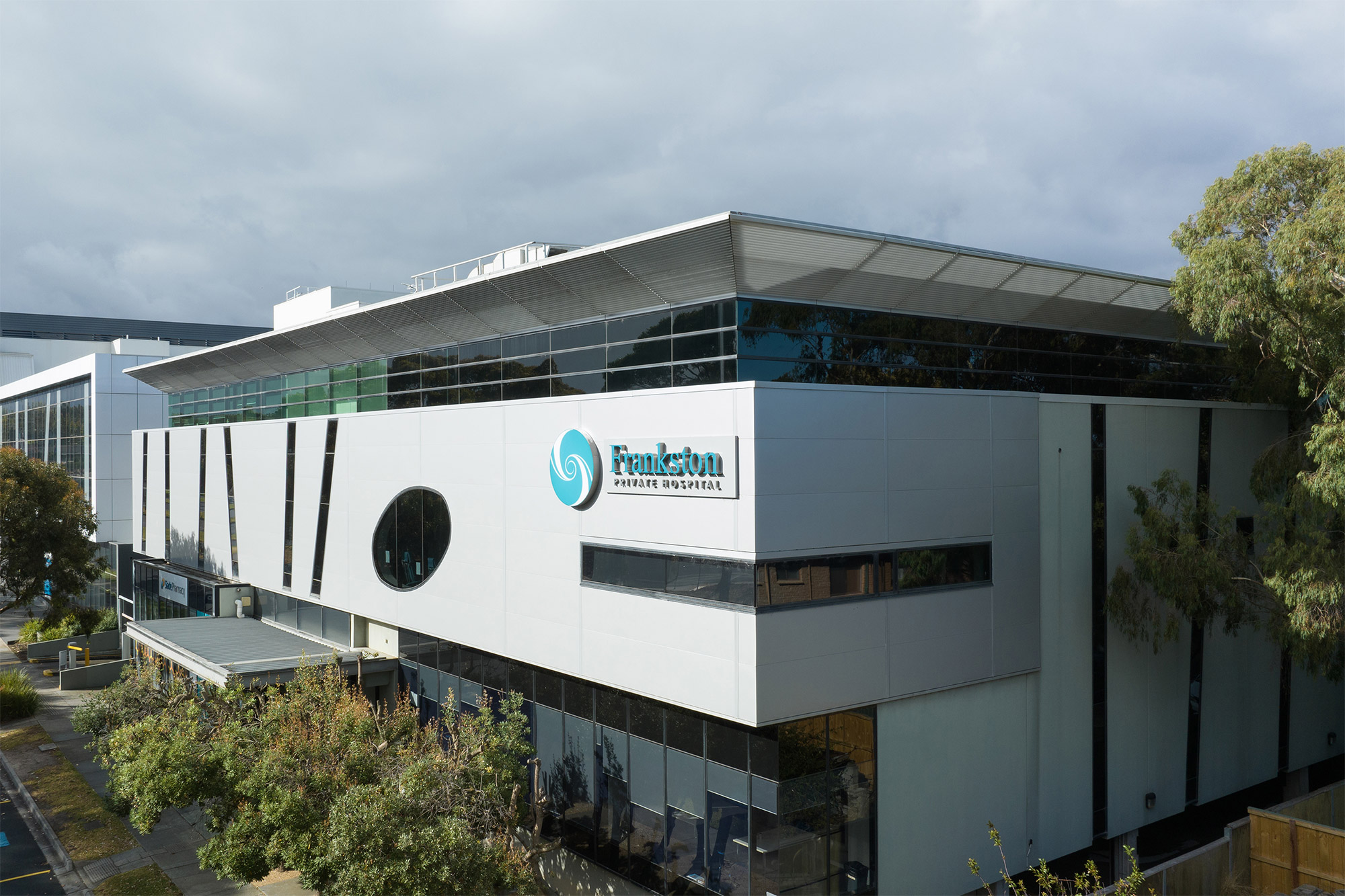 Frankston Private Hospital Cladding Replacement | Bldg Eng