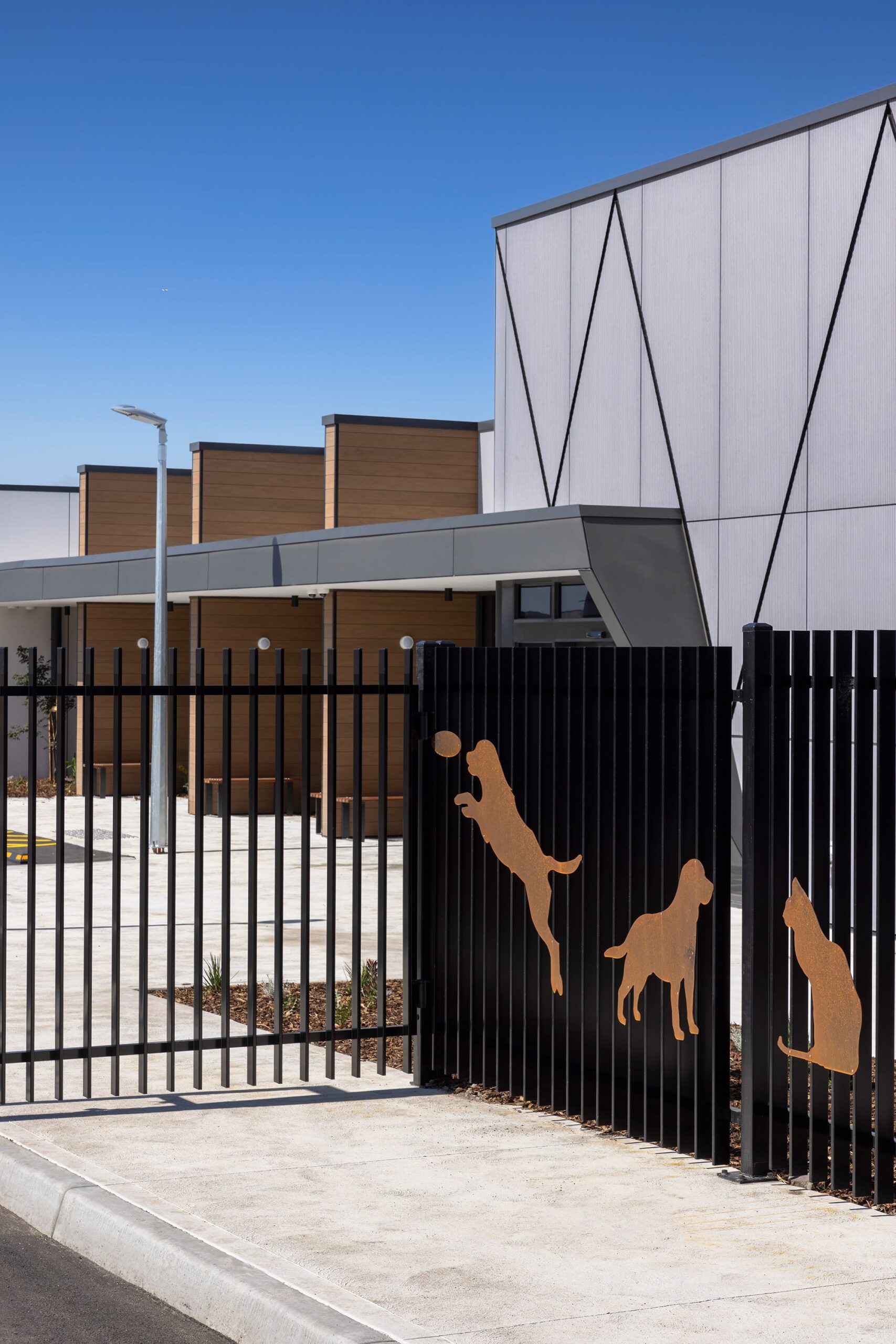 Lort Smith Animal Hospital - Campbellfield | Bldg Eng
