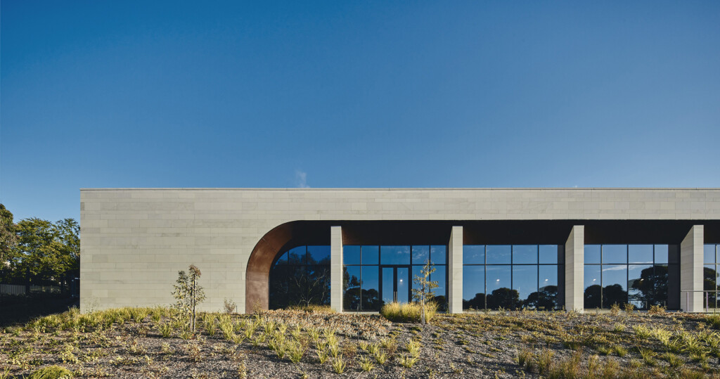 Ivanhoe Grammar School - Ridgeway Campus Sports & Aquatic Centre | Bldg Eng