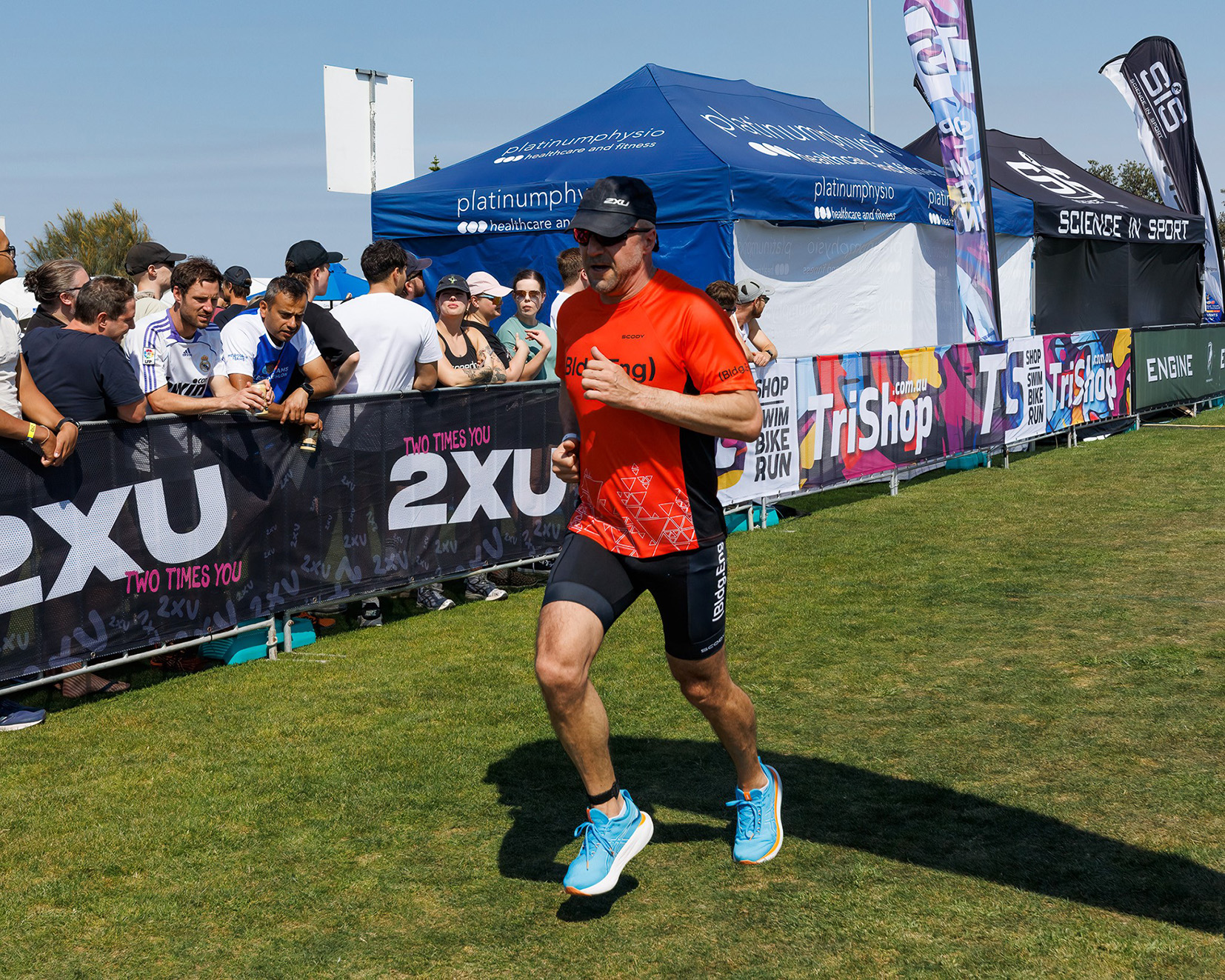 Building Engineering makes waves at Melbourne Corporate Triathlon ...